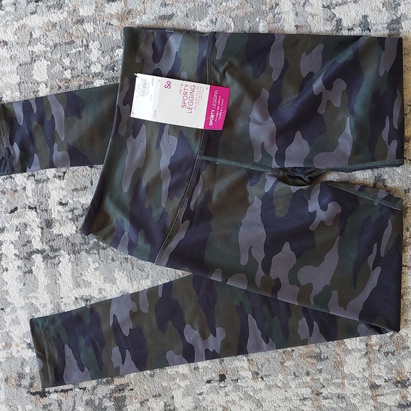 SO | Pants & Jumpsuits | Brand New So High Rise Sporty Legging Camo ...